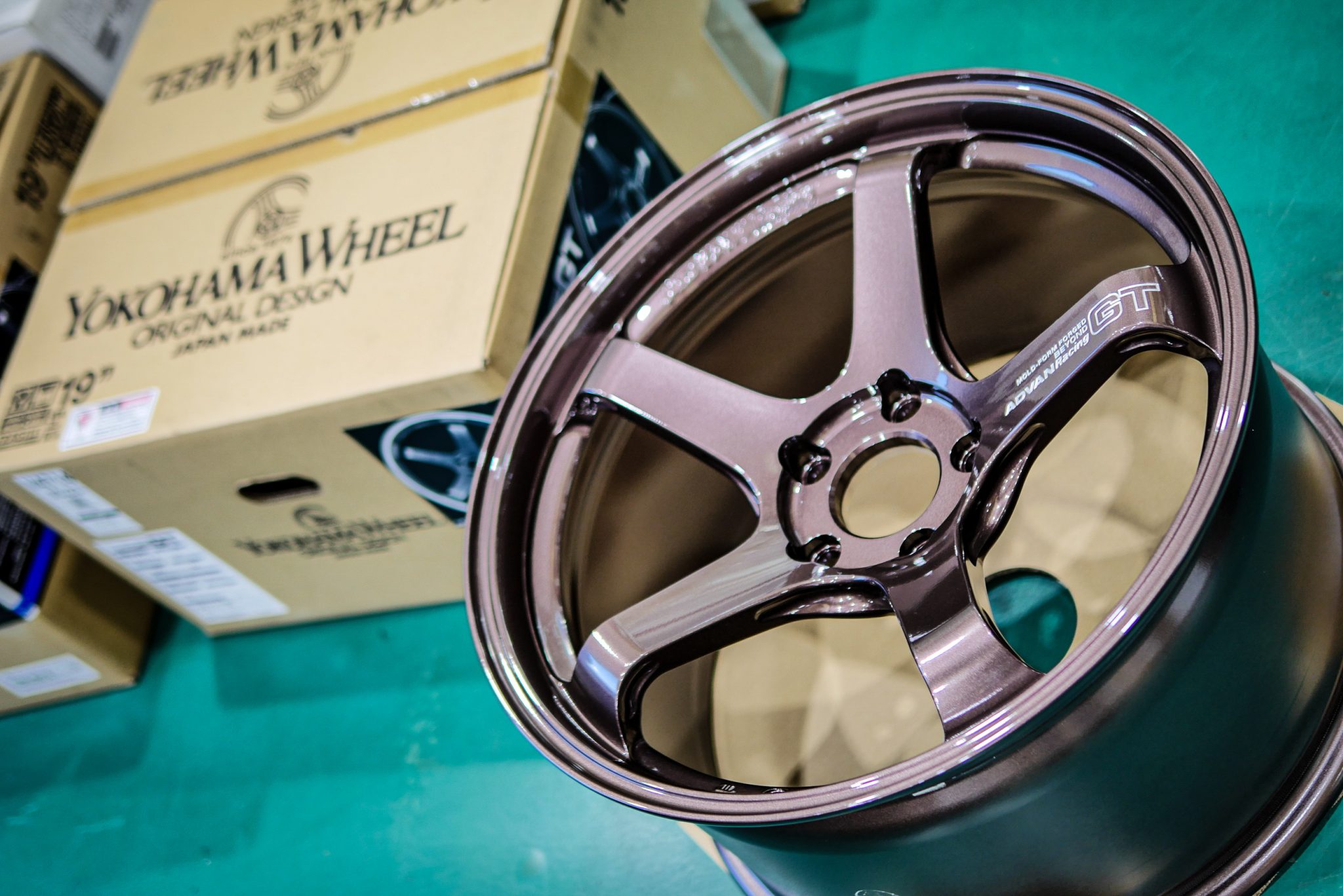 人生初購入な社外ホイールに選択頂いたのは…ADVAN Racing GT BEYOND！！ | Studie[スタディ]