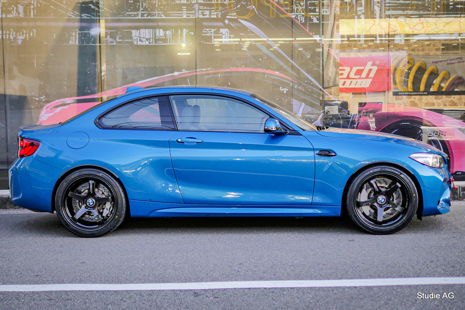 ADVAN Racing Wheelsも！BMWに抜群のマッチングを魅せます(^_-) | Studie[スタディ]