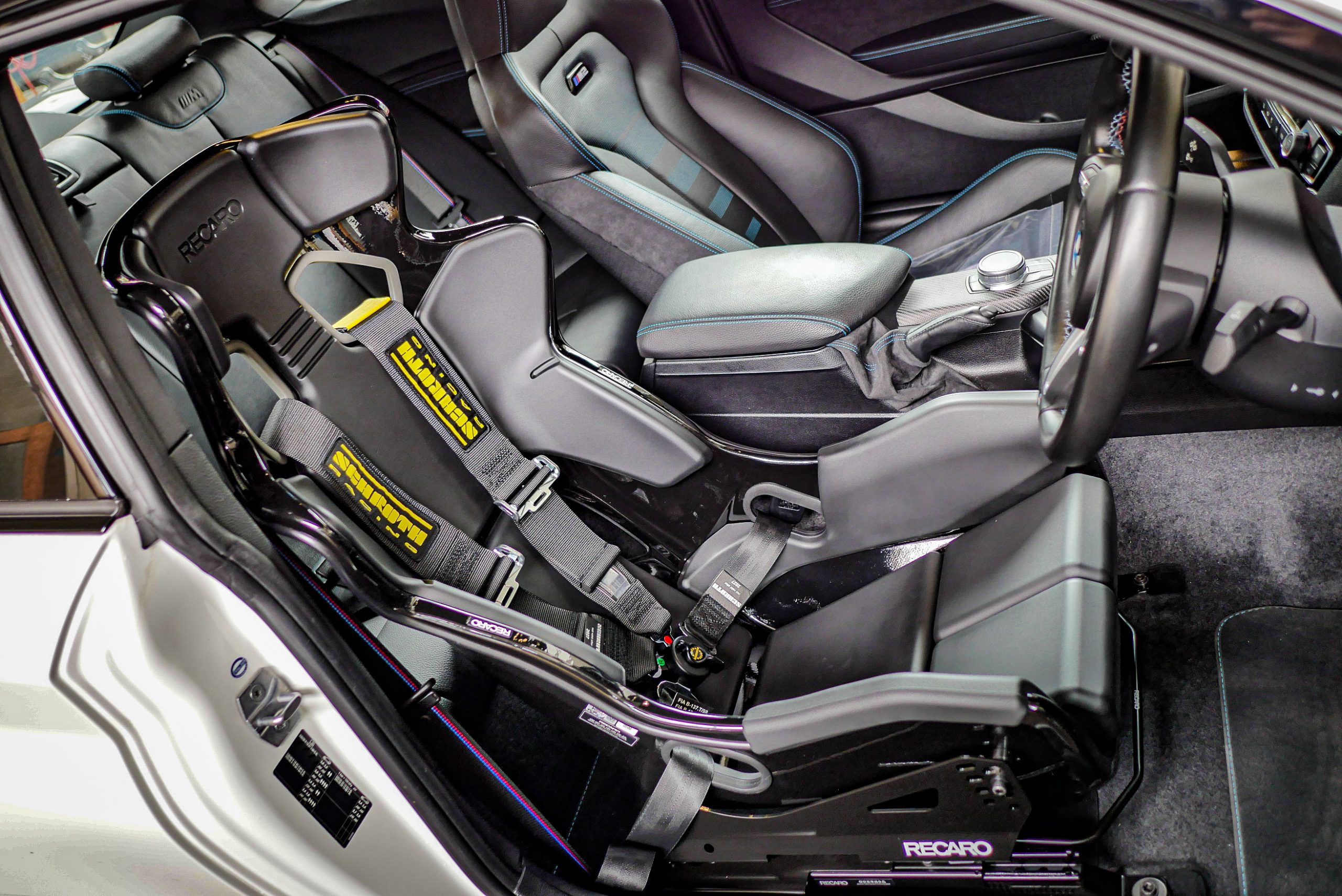 MTなBMW F87M2 Competitionに硬派なRECARO RMS！ | Studie[スタディ]