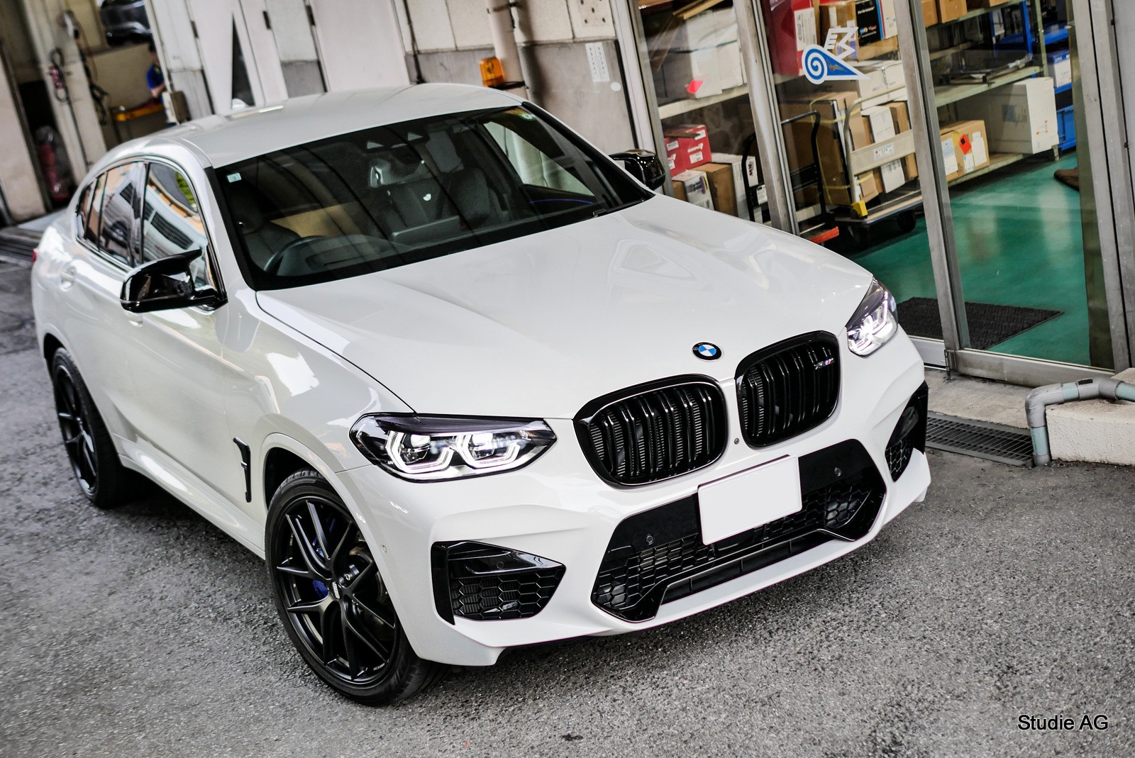 BMW F98 X4M Competition + BBS CI-R UNLIMITED 21inch！ | Studie[スタディ]