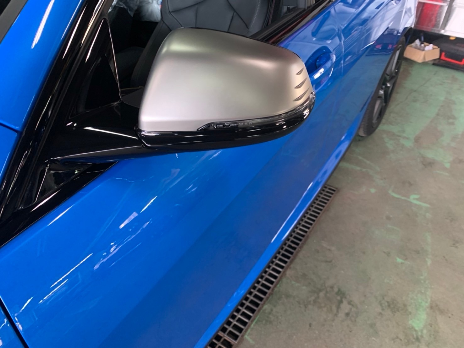 BMW F44 M235iをM Design Door Mirror Coverでスタイリッシュに！ | Studie[スタディ]