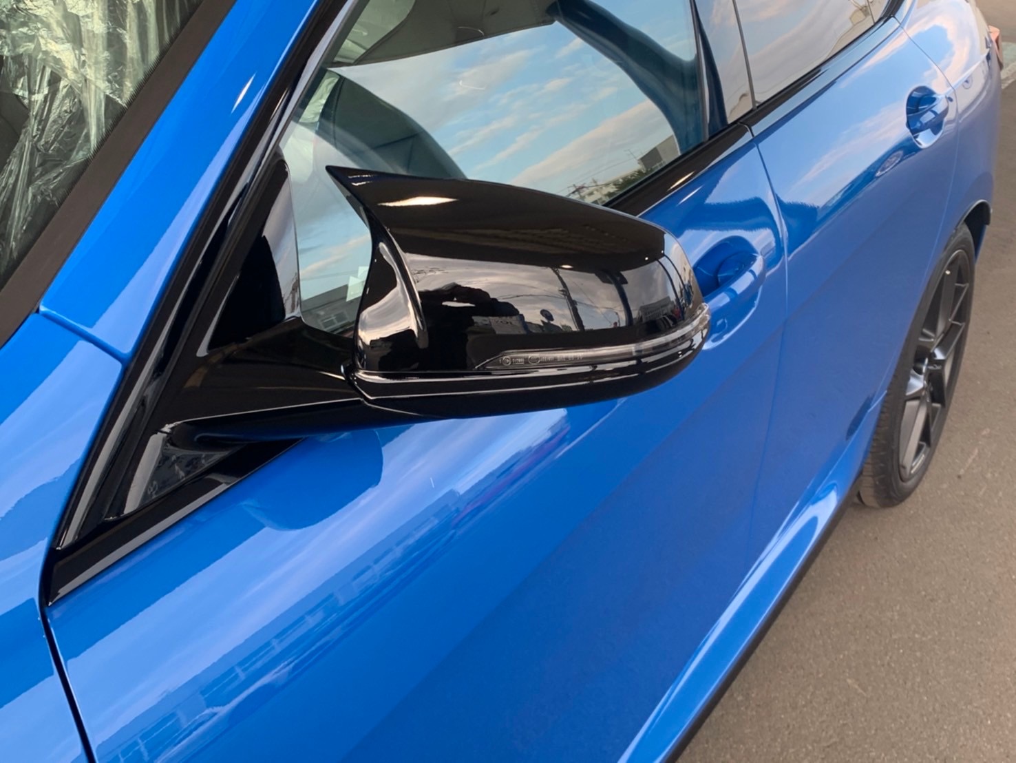 BMW F44 M235iをM Design Door Mirror Coverでスタイリッシュに！ | Studie[スタディ]