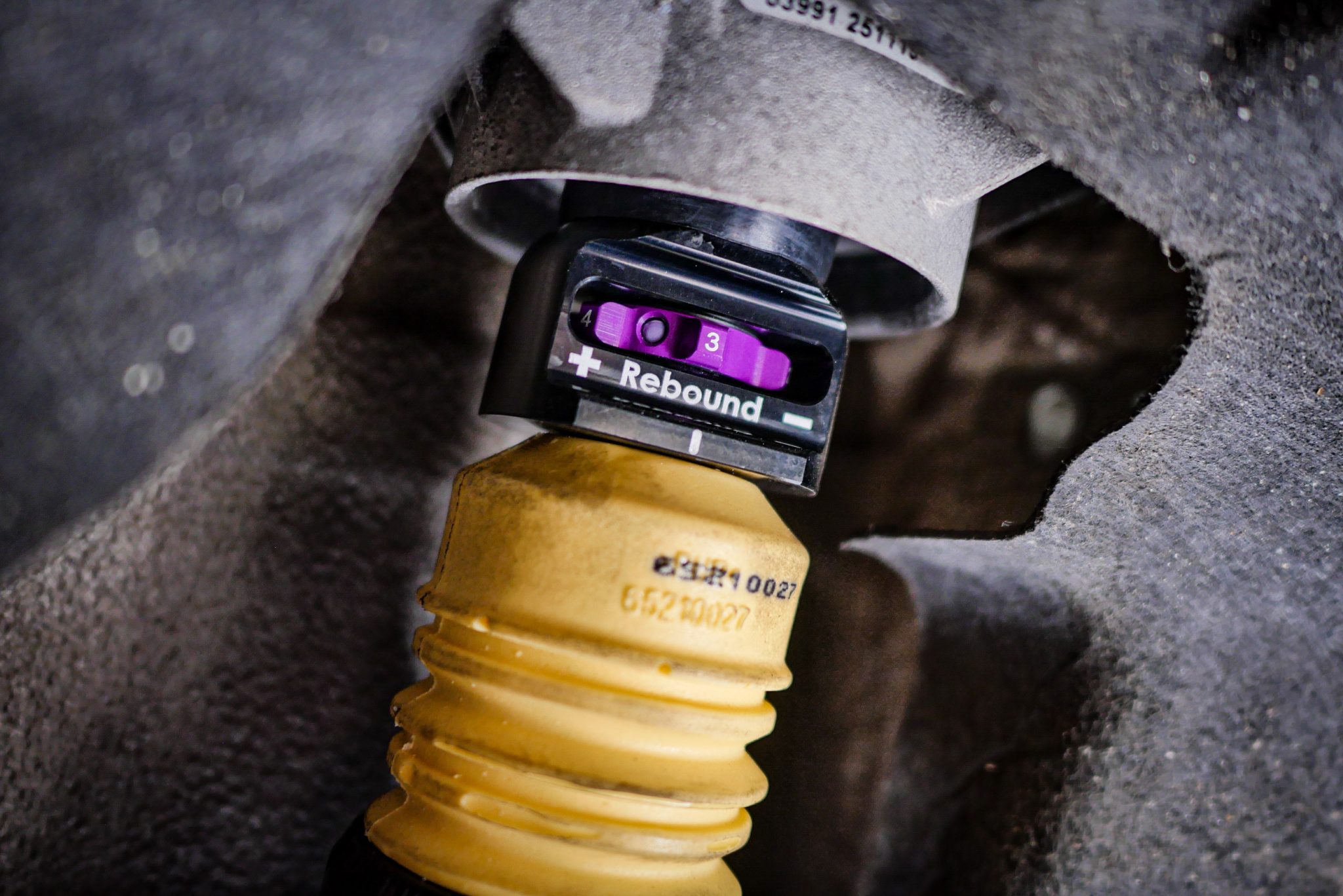 BMWだけじゃなく、MINIにも人気のサスペンション♪ | Studie[スタディ]