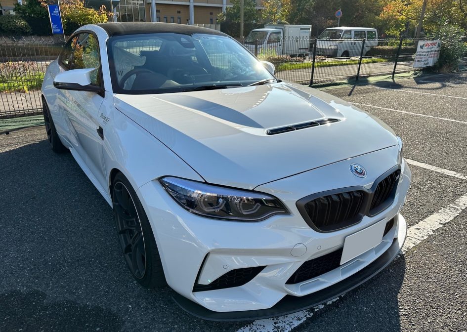 BMW純正パーツ！ F87LCI M2CSボンネットを装着です(^_^) | Studie[スタディ]