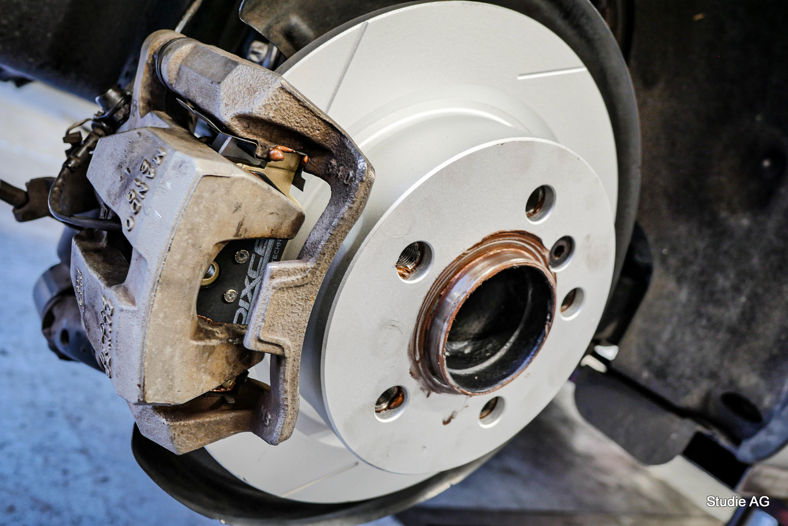 豊富なBMW用ラインナップ♪信頼のDIXCELブレーキをお安くGET出来るチャンス！ | Studie[スタディ]