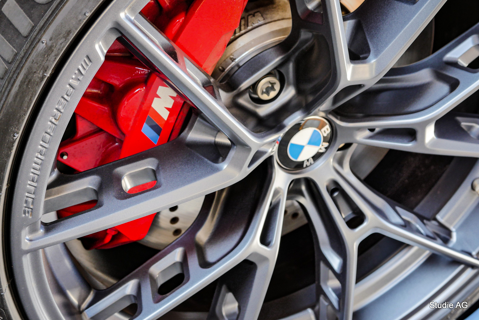 BMW M PERFORMANCE 963M WHEELをG87 M2へ(^_-) | Studie[スタディ]