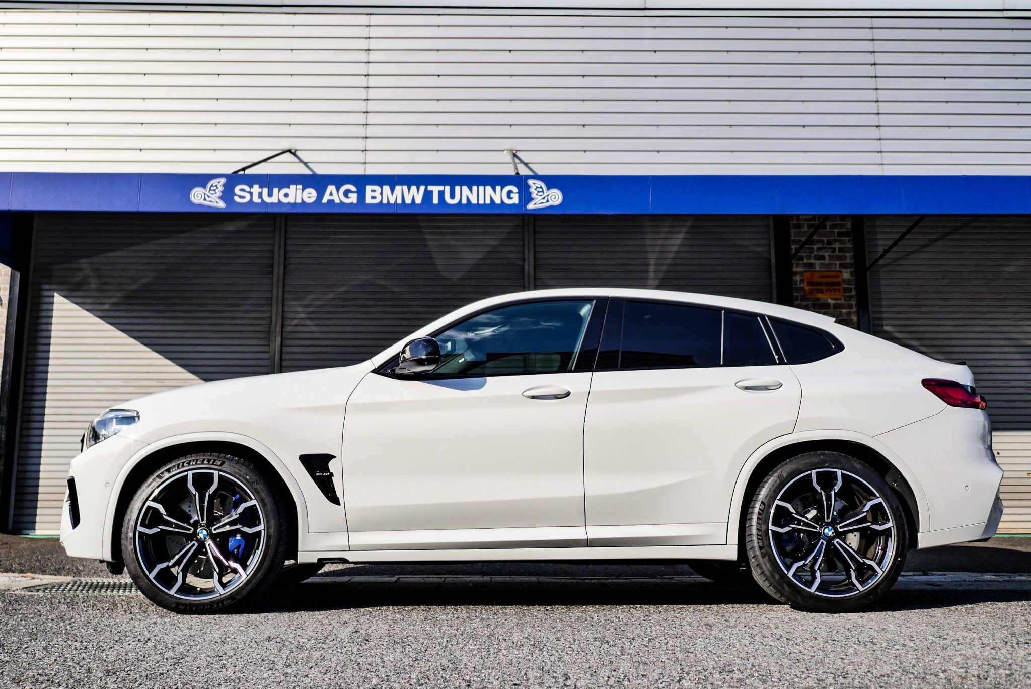 BMW F98 X4M Competitionに！乗り心地良し！なMSS投入の巻♪ | Studie[スタディ]