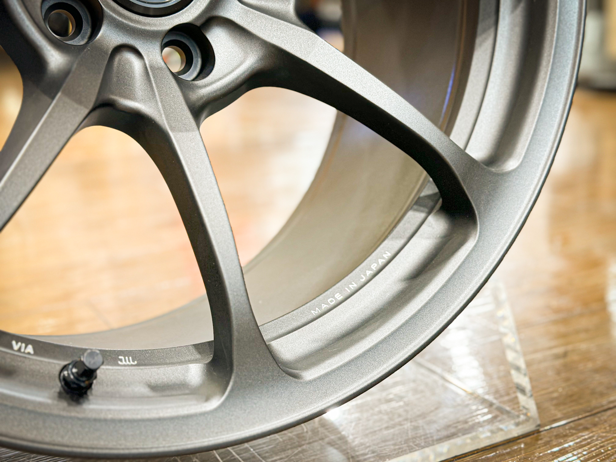 BMW オーナー様へオススメしたいRAYS新シリーズ！RAYS VOLK RACING NE24のご紹介ですっ！ | Studie[スタディ]