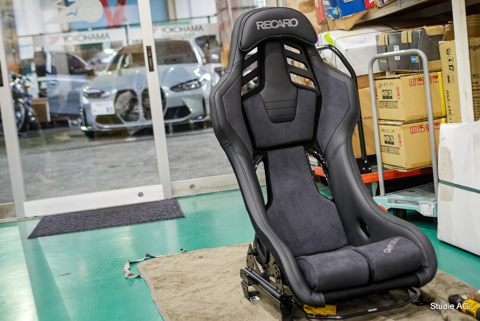 早速！！最新RECARO フルバケRSSをBMW G80 M3に投入♪ | Studie[スタディ]