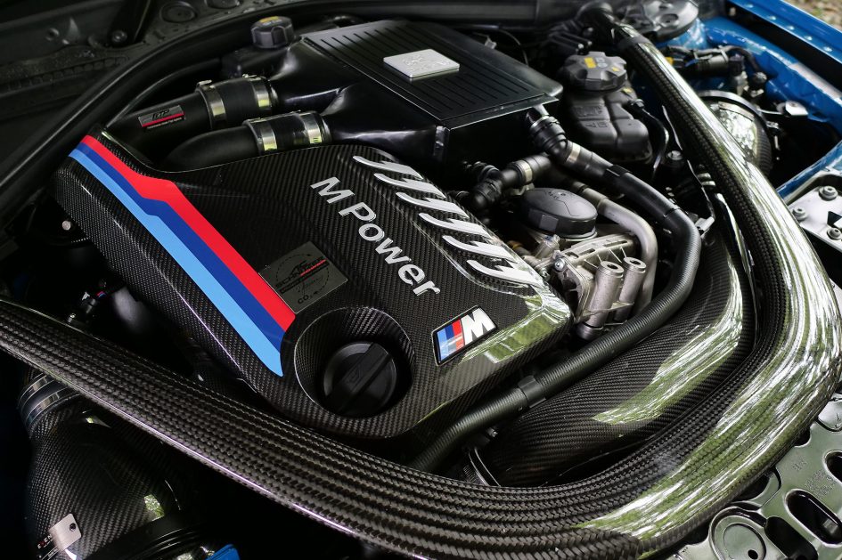 出ました！超絶早いもの勝ちな1台！BMW F82 M4 Competition Edition Heritage | Studie[スタディ]