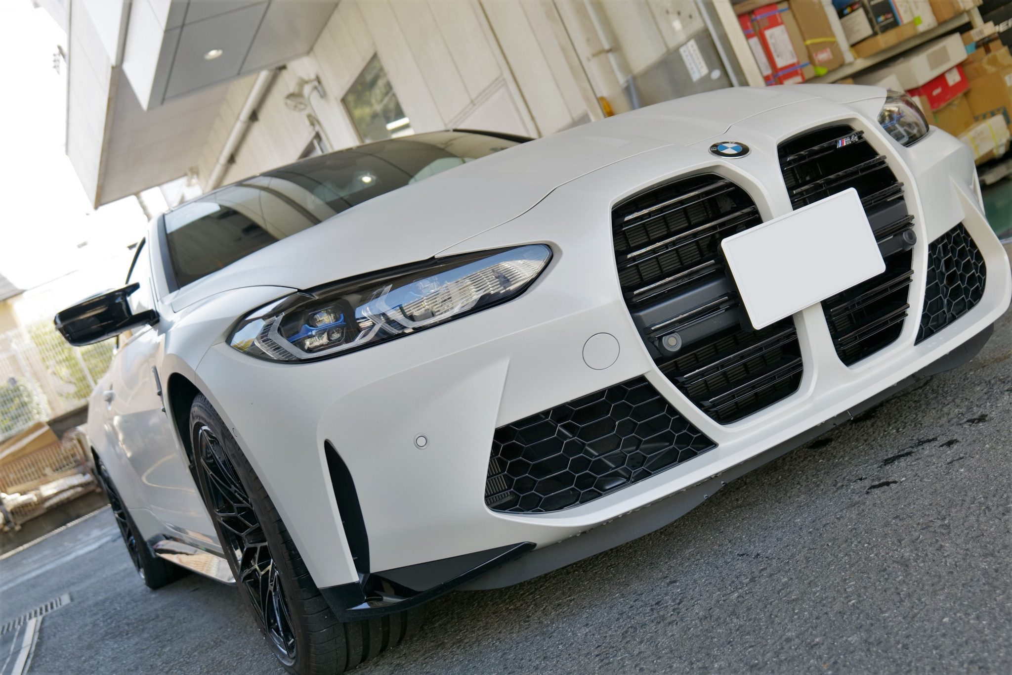 BMW IndividualカラーなG82 M4にEVENTURIインテーク装着！！ | Studie[スタディ]