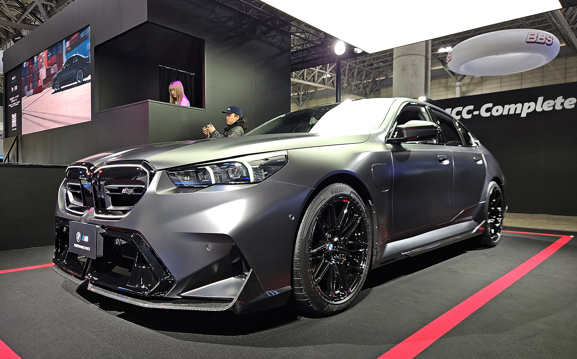 今年のM Performanceパーツにも興味津々！ NEW M5も登場で大迫力なBMW JAPANブース | Studie[スタディ]