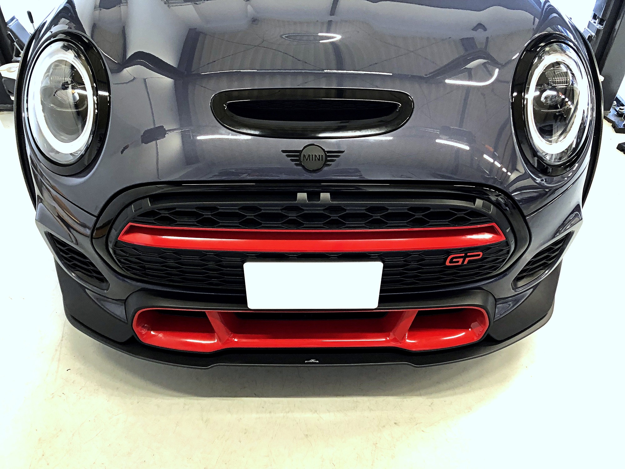 BMW MINI F56/GPにAC_SchnitzerフロントスポイラーとREMUSパワーサウンドマフラーお取付けですッ！ | Studie ...