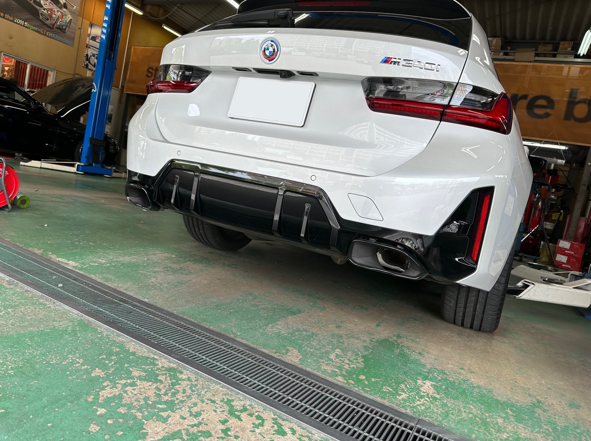AC SCHNITZER マフラー(^_^)BMW G21LCI M340iXのサウンドをGreatに奏でてくれます♪♪ | Studie[スタディ]