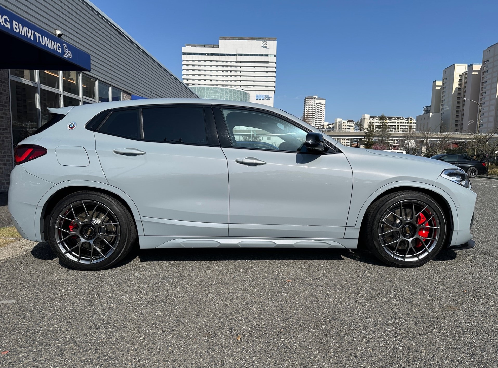 BBS RE-V7ホイールがGoodなBMW F39 X2！ | Studie[スタディ]