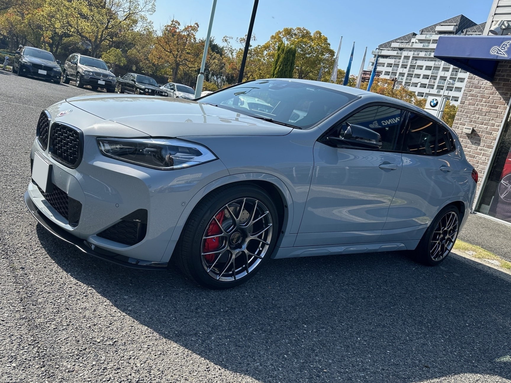 【神戸店Hさん】何とあのBMWが更に魅力増し増しに！BMW F39 X2 18iをご紹介☆ | Studie[スタディ]