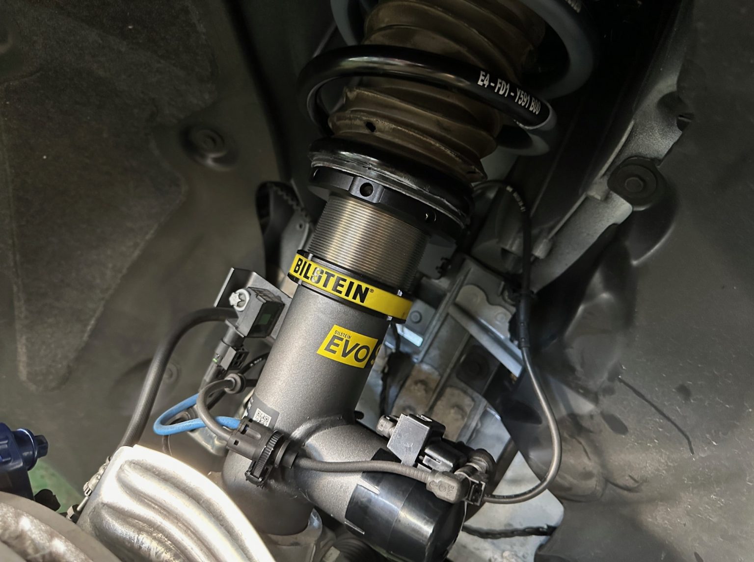 決算SALEのGoodなアイテムにはBMWにスポーティな走りのBILSTEIN車高調もございます(^_^) | Studie[スタディ]