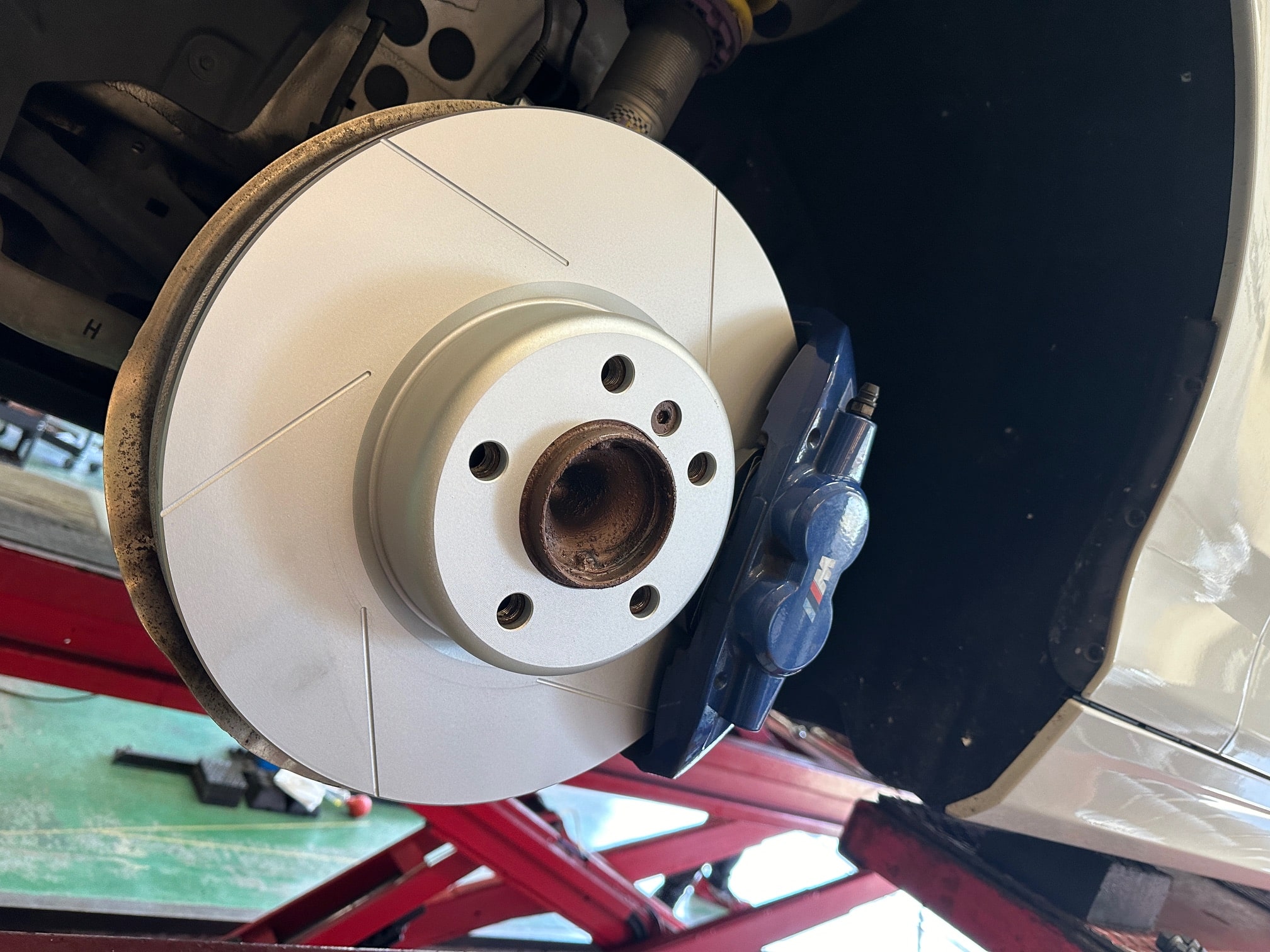 春うらら！DIXCEL × Studie AGキャンペーンでBMWの日常使いを快適に！ | Studie[スタディ]