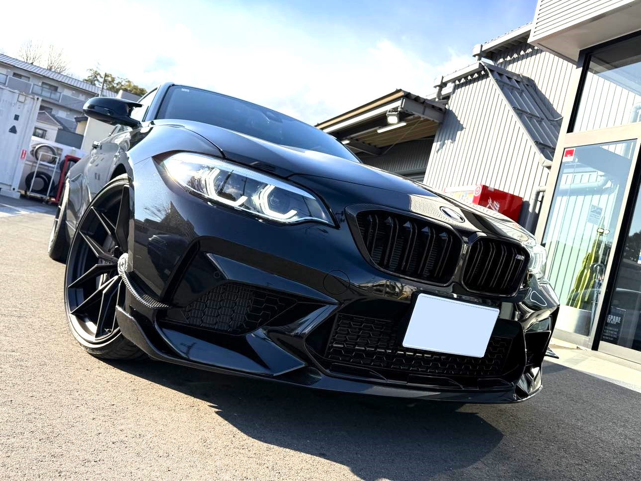 【神戸店 Yさん】MPERFORMANCEにスパイスを織り交ぜたBMW F87LCI M2 Competition | Studie[スタディ]