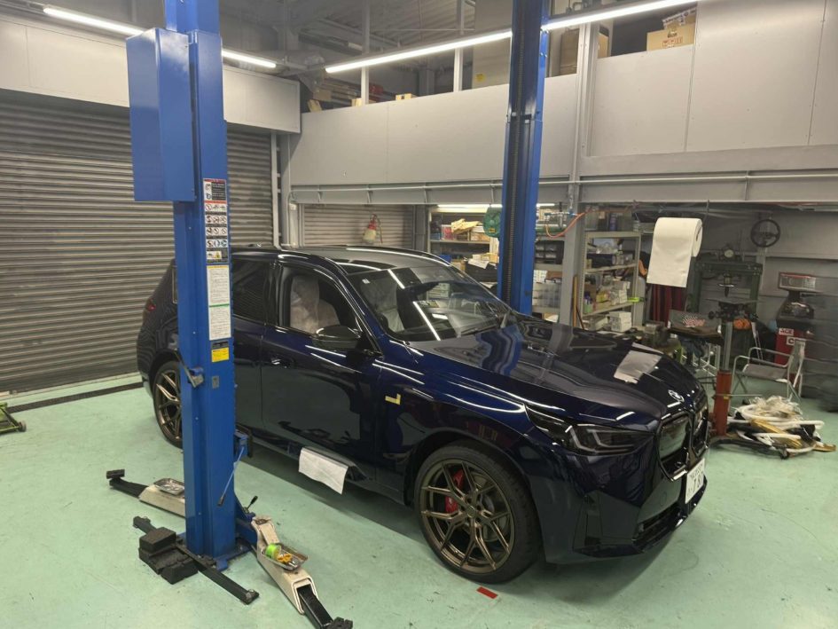 タンザナイトブルーが美しいBMW G45 X3 M50へVOSSEN HF5を装着いただきました！！ | Studie[スタディ]