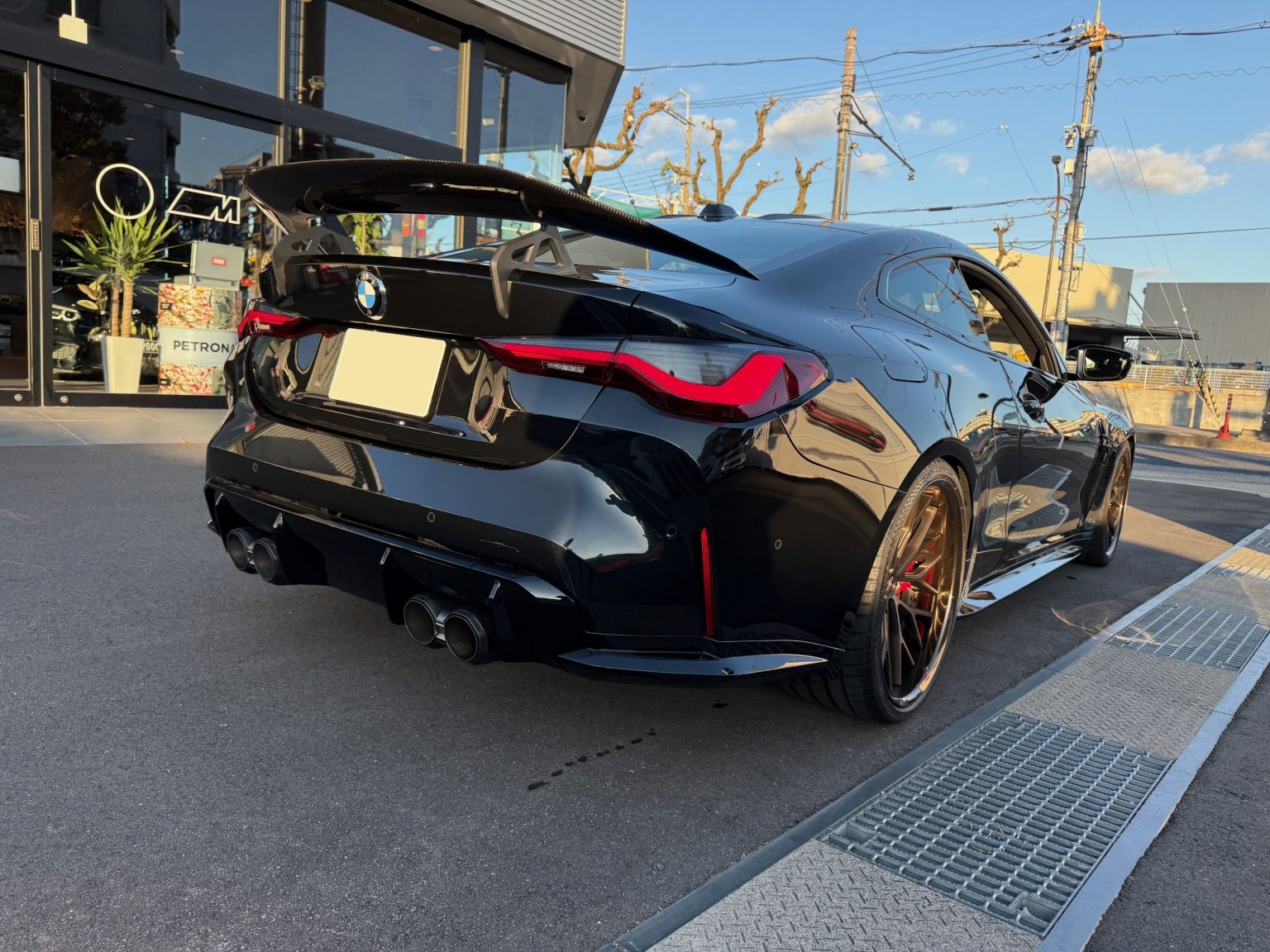 adro AT-S SWAN NECK WINGでBMW G82 M4を更にアグレッシブに！！ | Studie[スタディ]