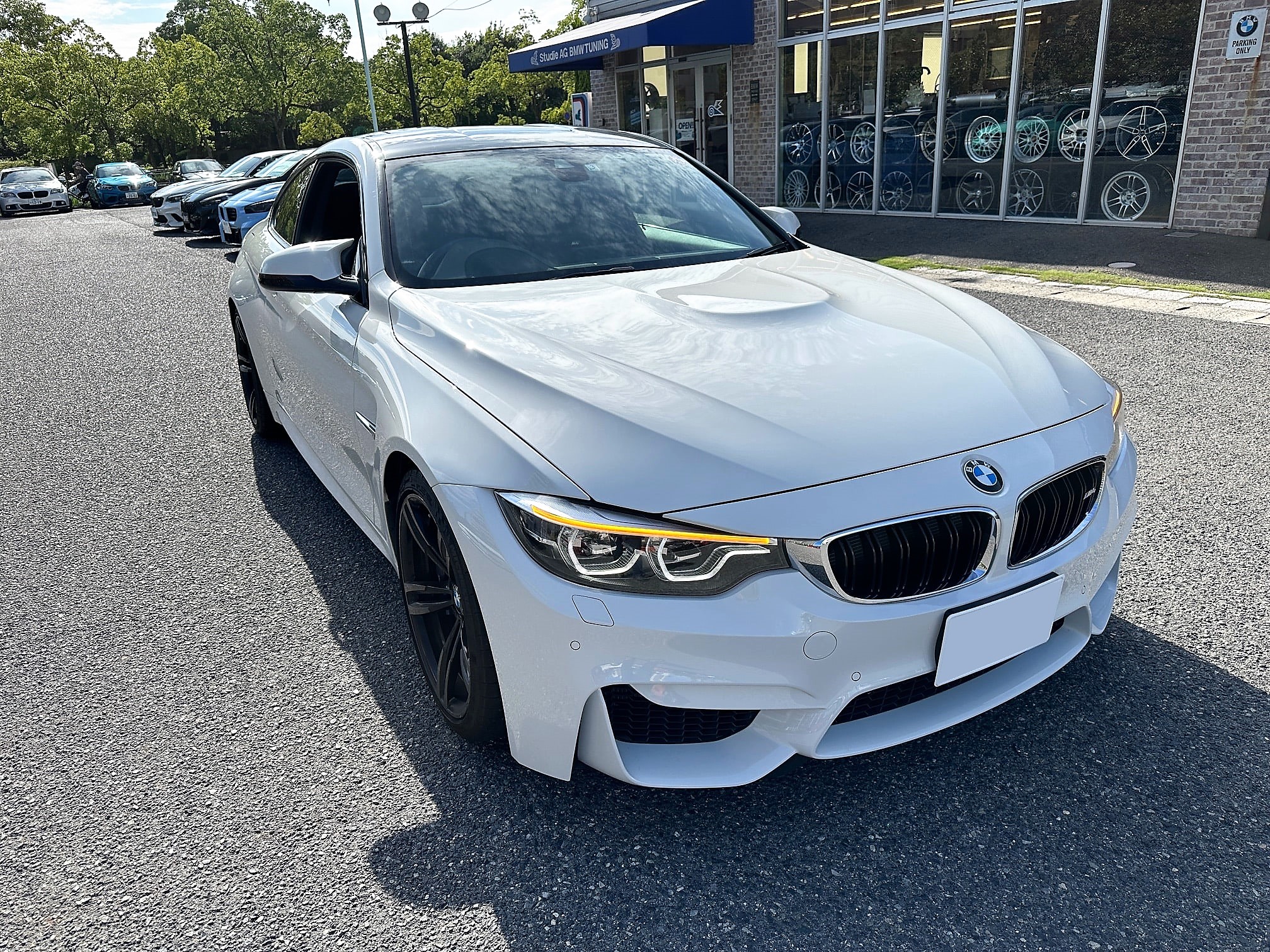 BMW F82 M4へGoodな乗り味をもたらすKW V3サスペンションを装着です(^_^) | Studie[スタディ]