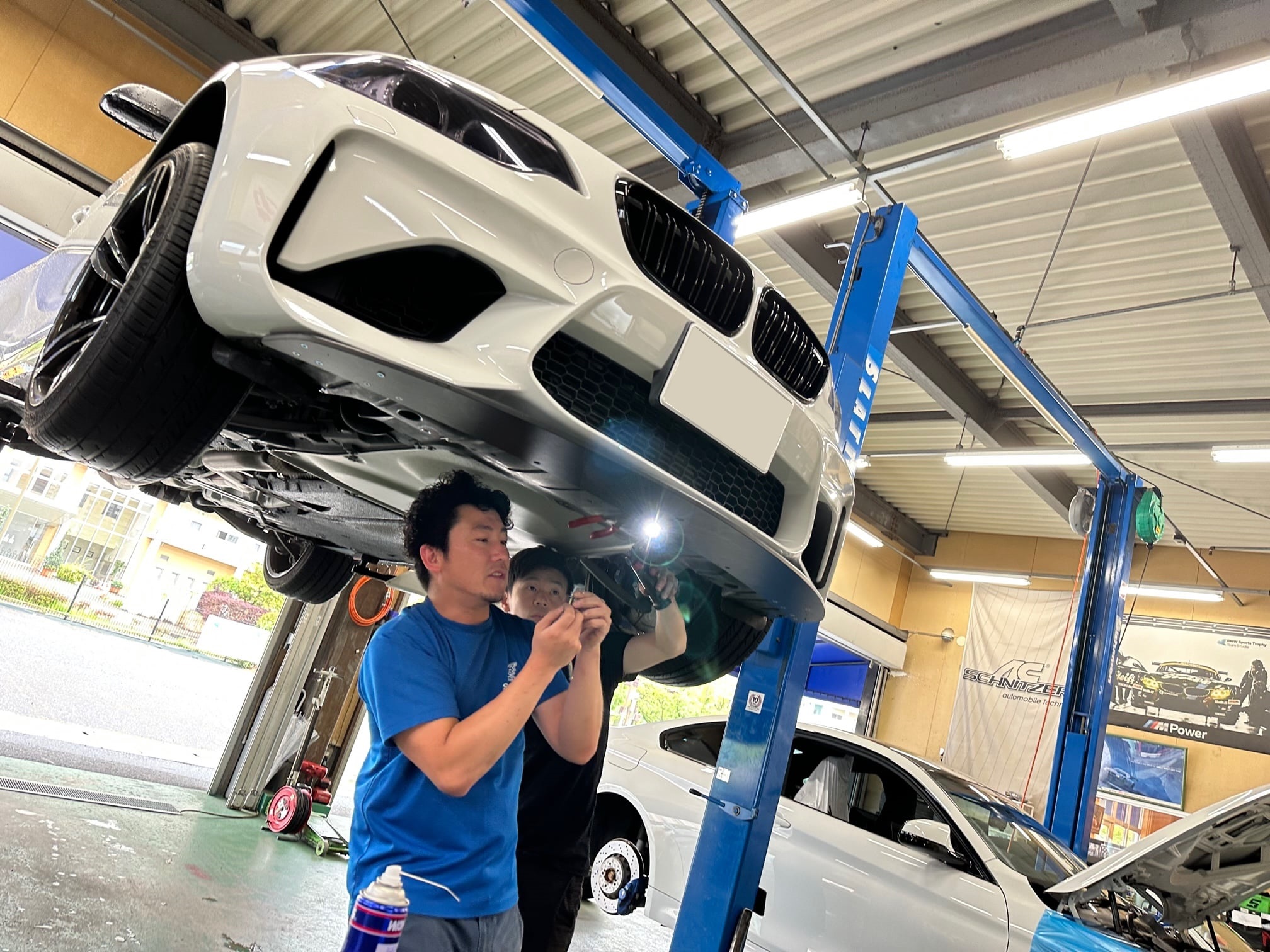 BMW F87 M2へLIGHTWEIGHT Performance フロントスポイラー装着です！ | Studie[スタディ]