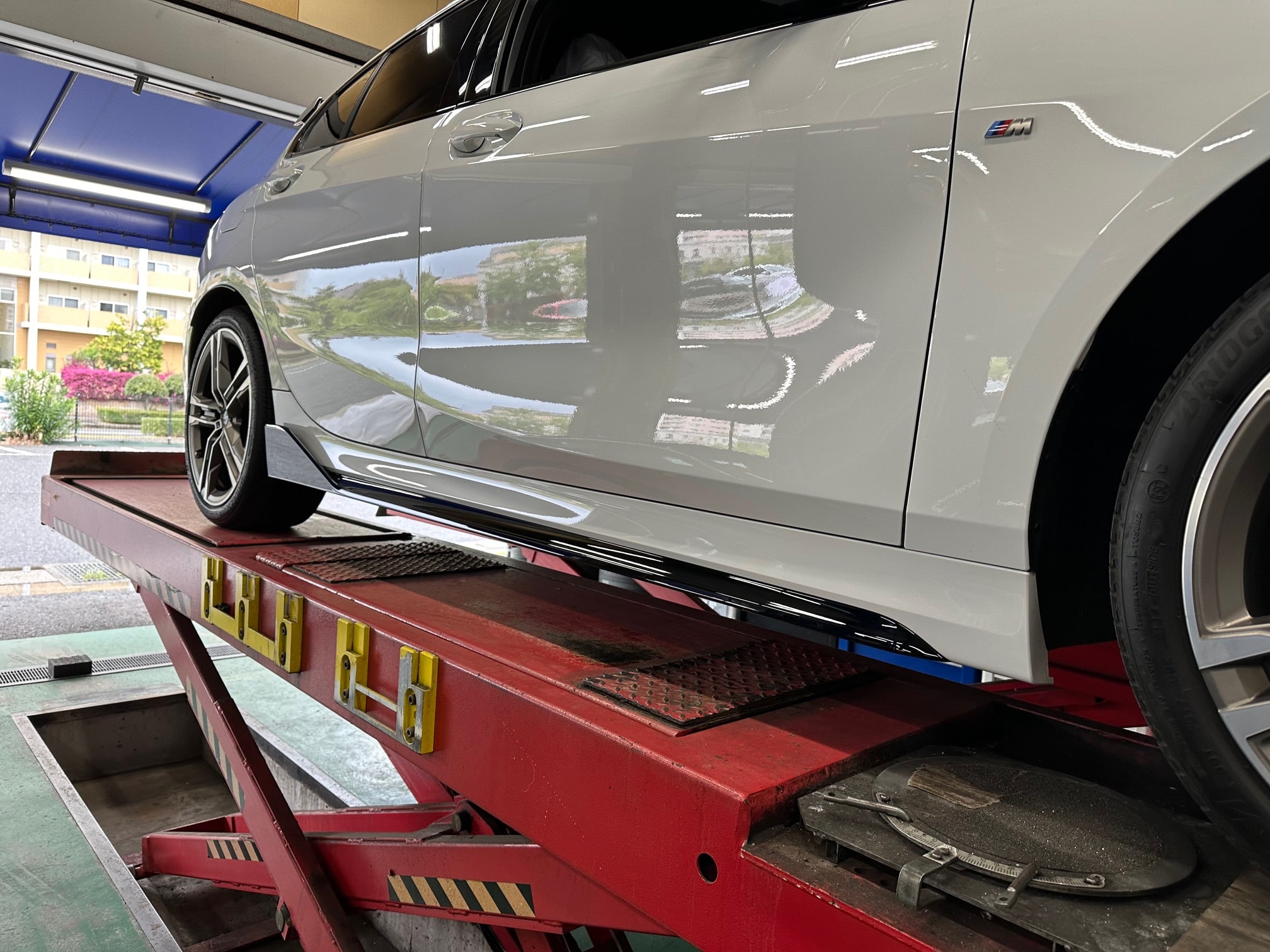 BMW M PERFORMANCEパーツでF40 M135iXをカスタマイズ！ | Studie[スタディ]