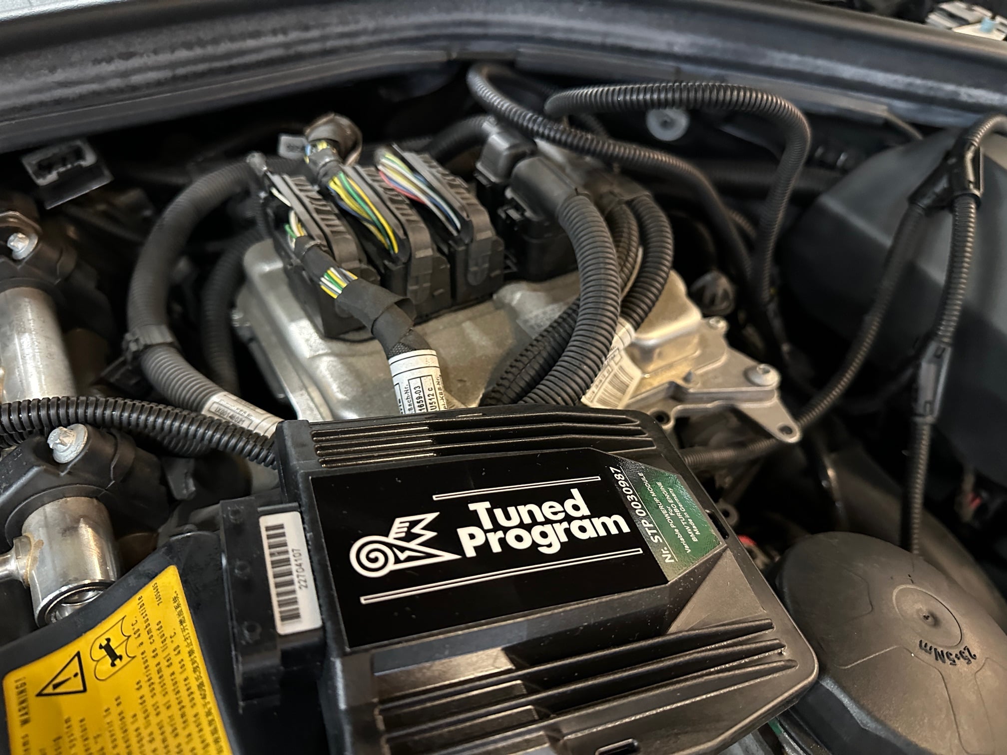 アクセルワークが楽しくなる！StudieオリジナルSTP3でBMWのブーストUP！！ | Studie[スタディ]