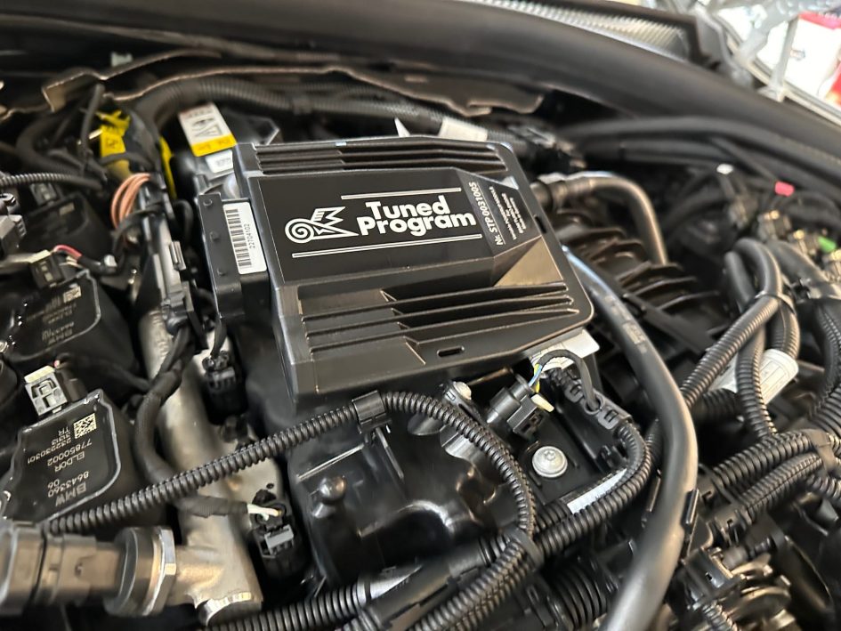 BMW G26 420iGCへSTP3を装着です(^_^) | Studie[スタディ]