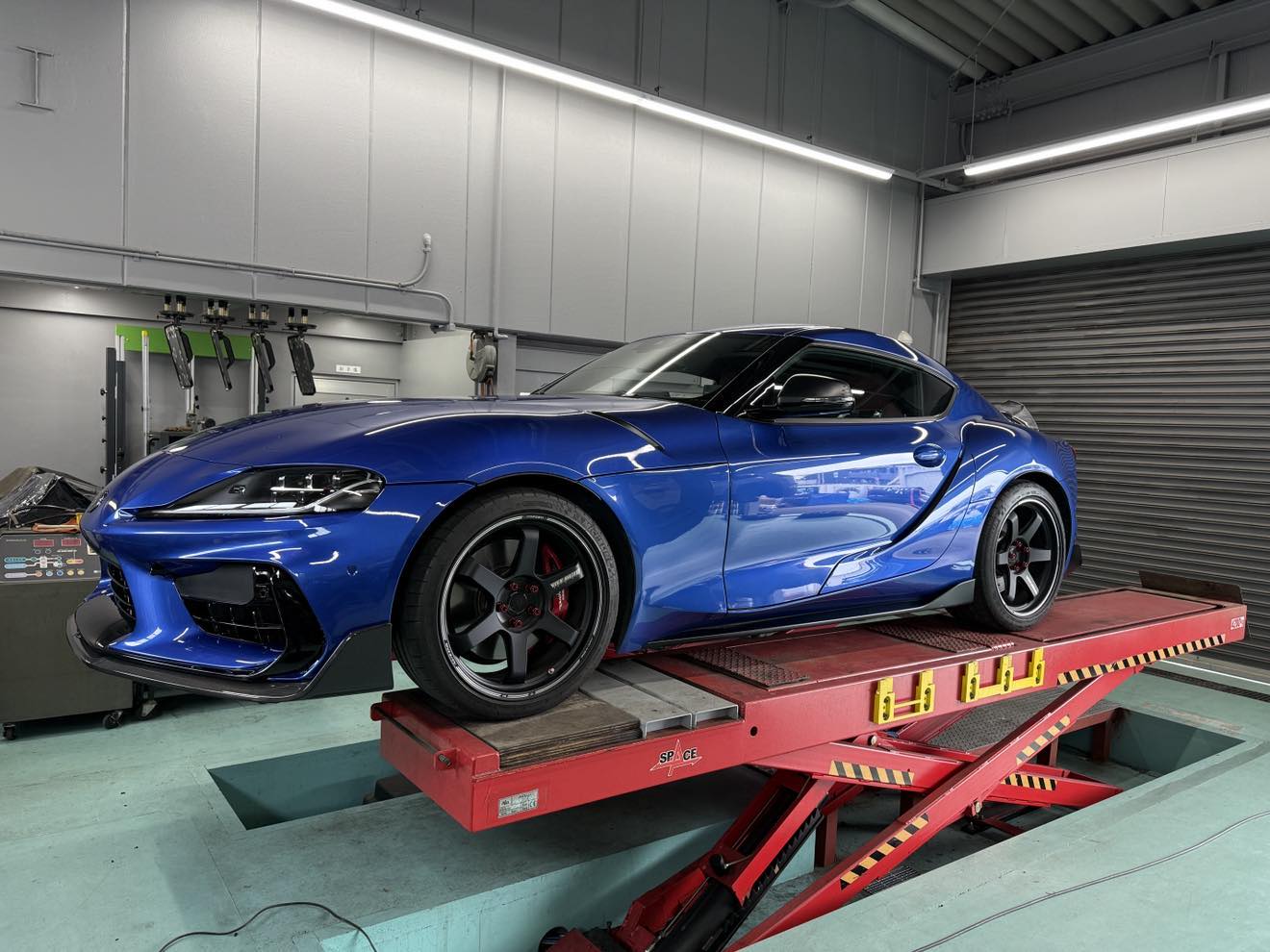 話題のadroフェイスリフトキットでモデルチェンジな顔つきのSupraに様変わり♪♪ | Studie[スタディ]