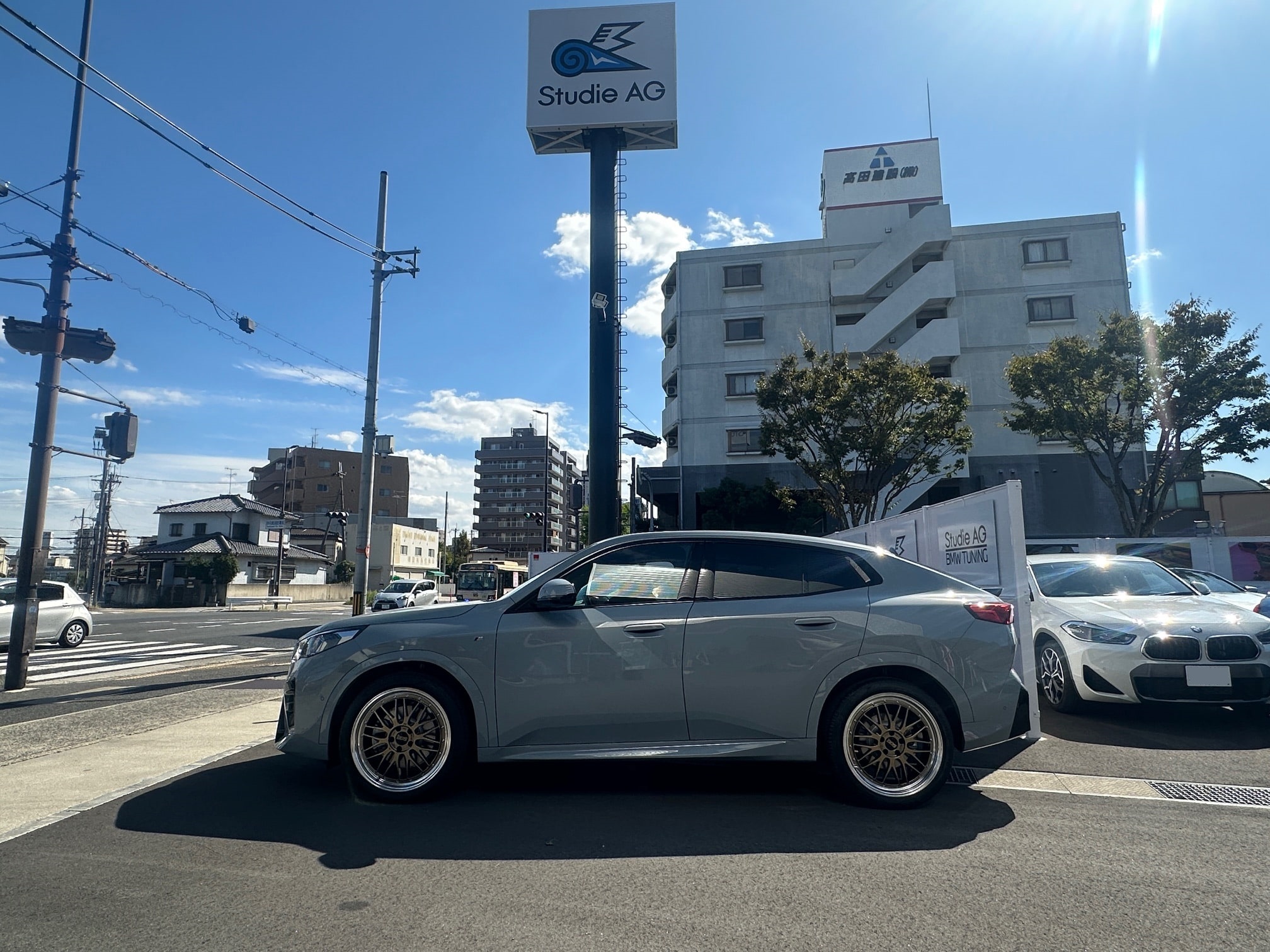 新型BMW U10 X2 20iへBBS JAPAN LMホイール 30Limitedを装着であります(^_-)-☆ | Studie[スタディ]