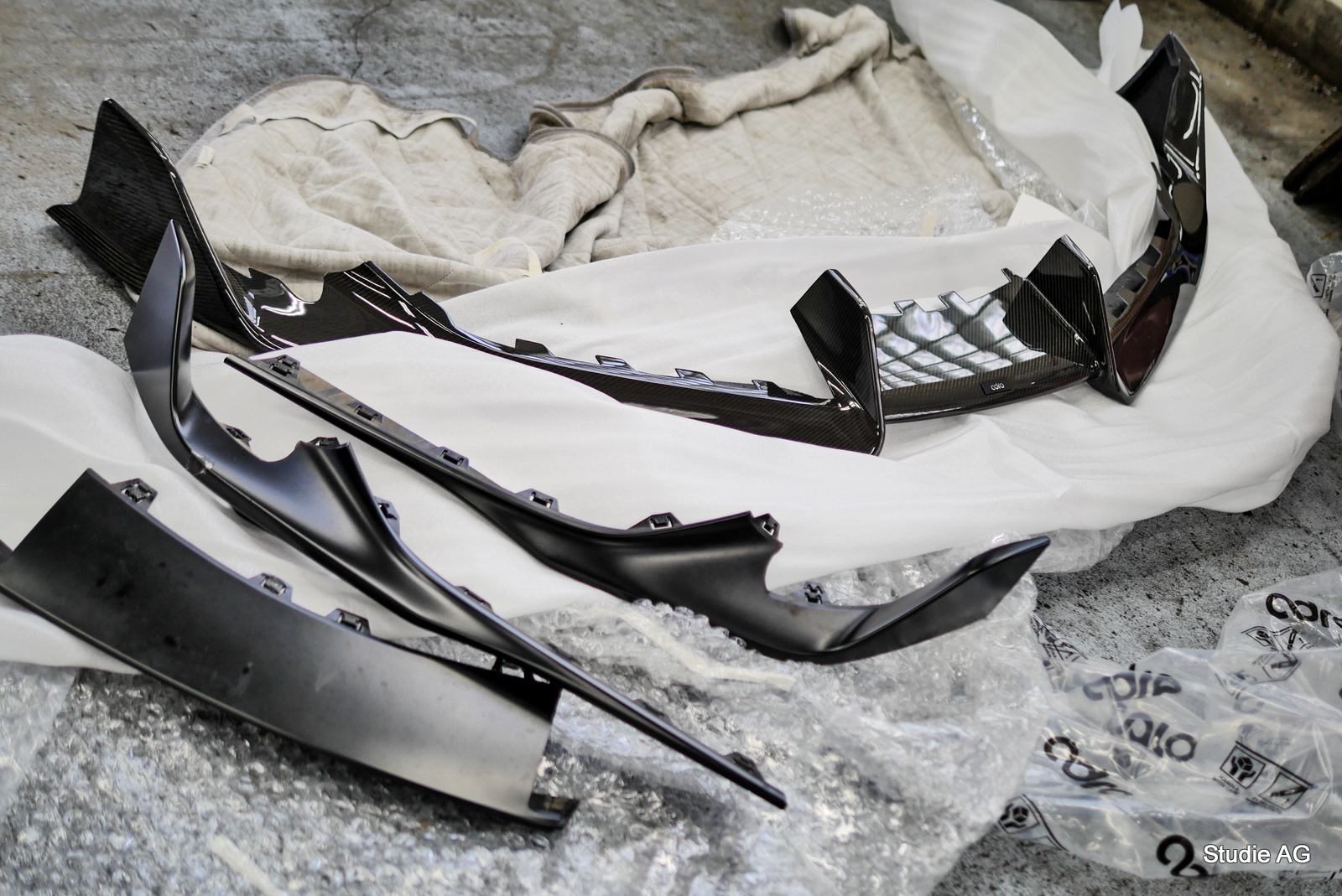 TOYOTA A90/91 GR Supraにもadro Carbonエアロがバチぎまり(*^^)v | Studie[スタディ]