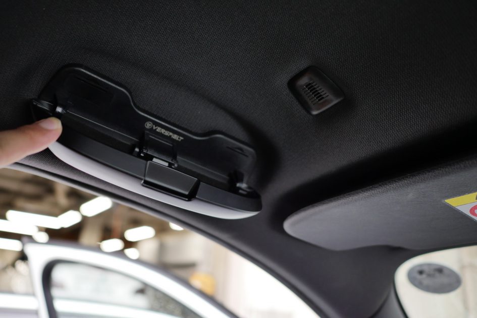 BMWのステアリングはVERSPIELT！ルーフグラストレイも人気♪ | Studie[スタディ]